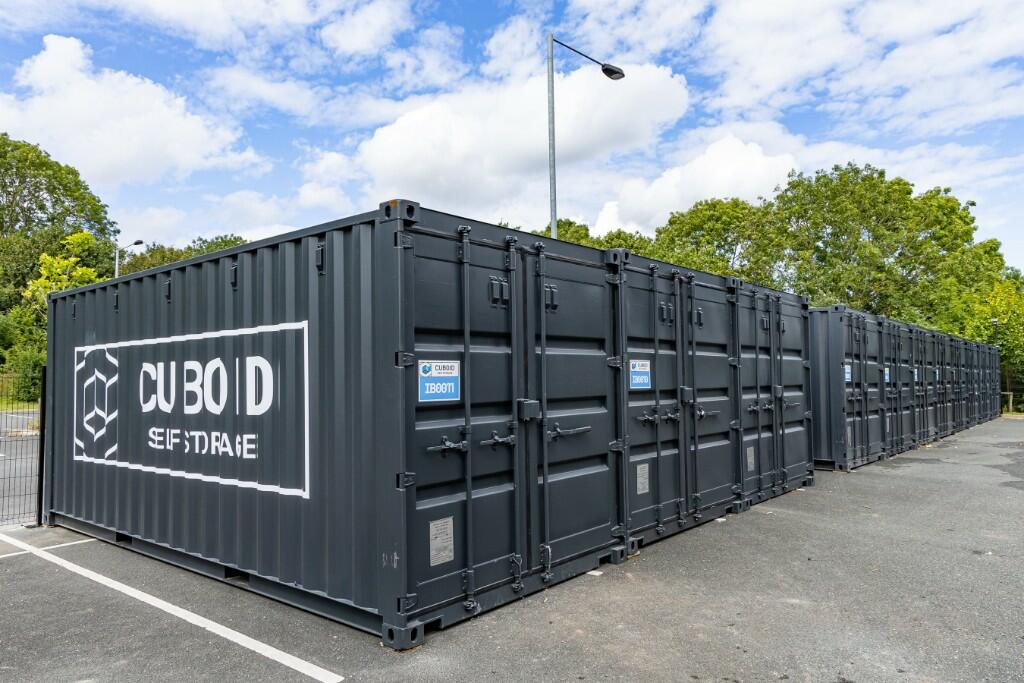 Storage facility to lease in Cuboid, The Woods, Haywood Road, Warwick ...