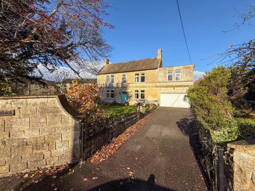 5 bedroom detached house for sale in Stonetiles, Bulls Lane, Box, SN13