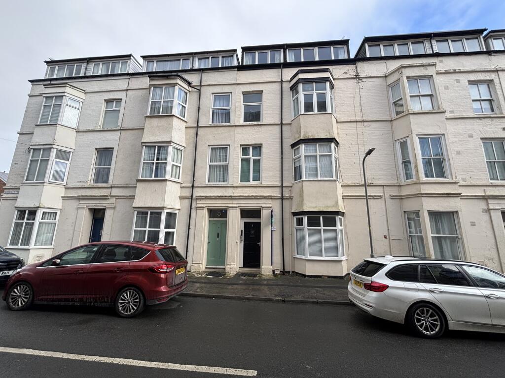 1 bedroom flat for sale in 3a Melville Terrace, Filey, North Yorkshire ...