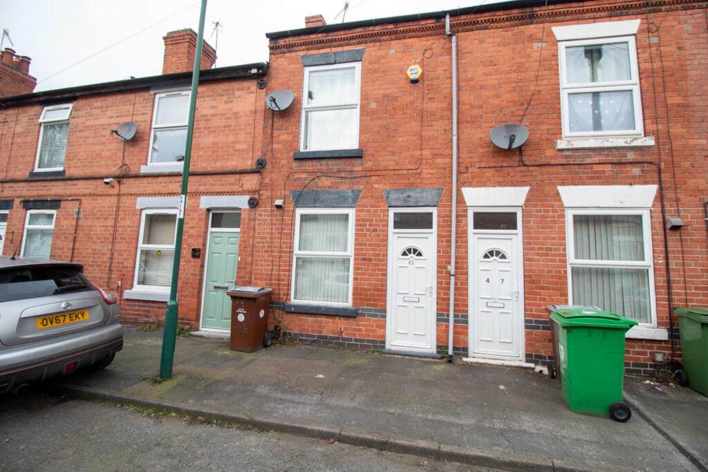2 bedroom terraced house for sale in Rydal Grove, Nottingham, NG6