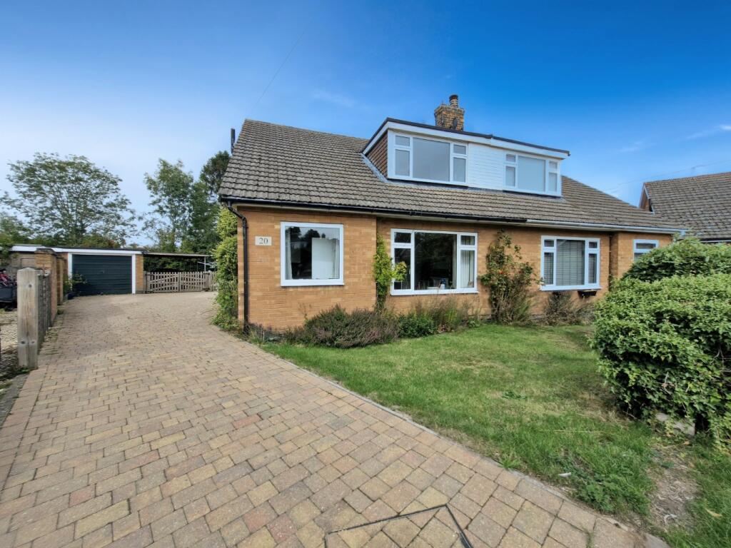 4 bedroom semi-detached house for sale in Park Close, Badby, Daventry ...