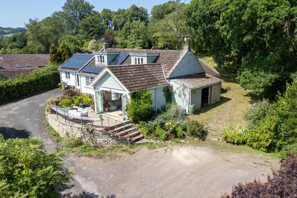 6 bedroom detached house for sale in Batcombe, Somerset, BA4 6HD, BA4