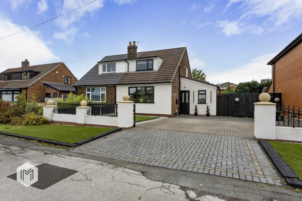 3 bedroom semi-detached house for sale in Scot Lane, Blackrod, Bolton ...