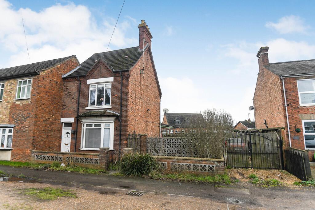 3 Bedroom Semi Detached House For Sale In Elm High Road Wisbech Cambs