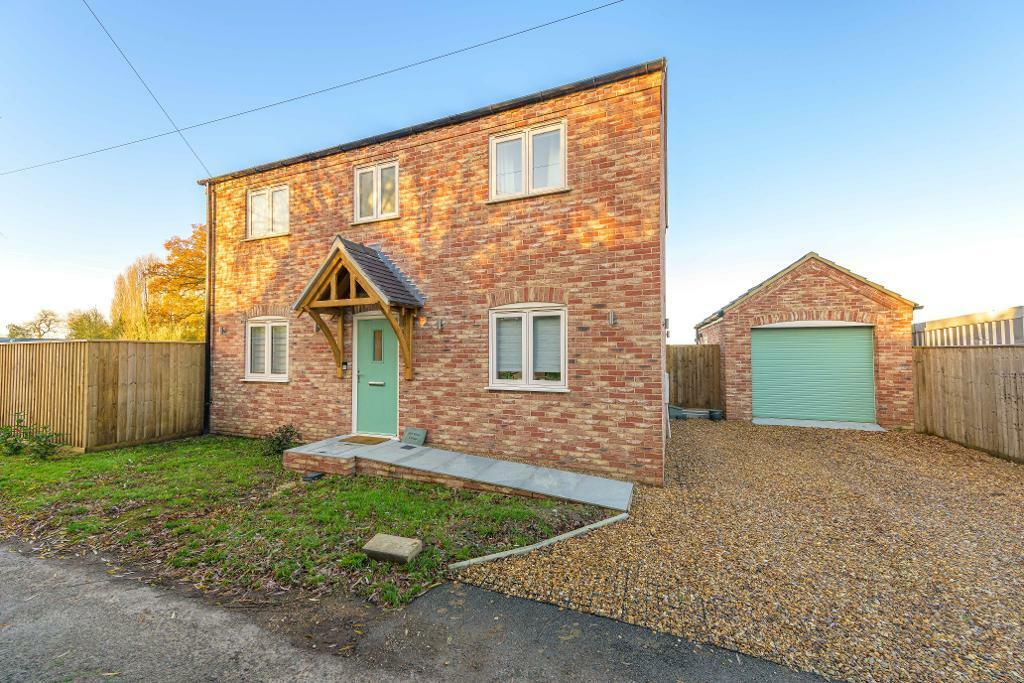 3 Bedroom Detached House For Sale In Back Road Elm Wisbech Pe14 0ax