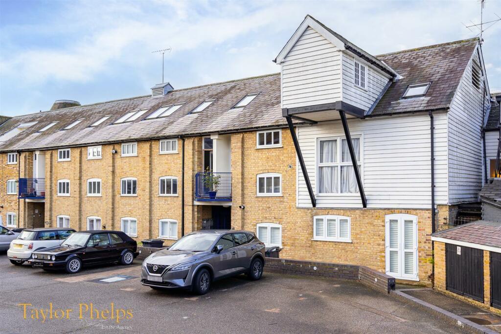 1 bedroom apartment for sale in Omega Maltings, Ware, SG12