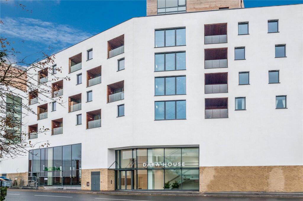 2 bedroom apartment for sale in Dara House, 50 Capitol Way, London, NW9