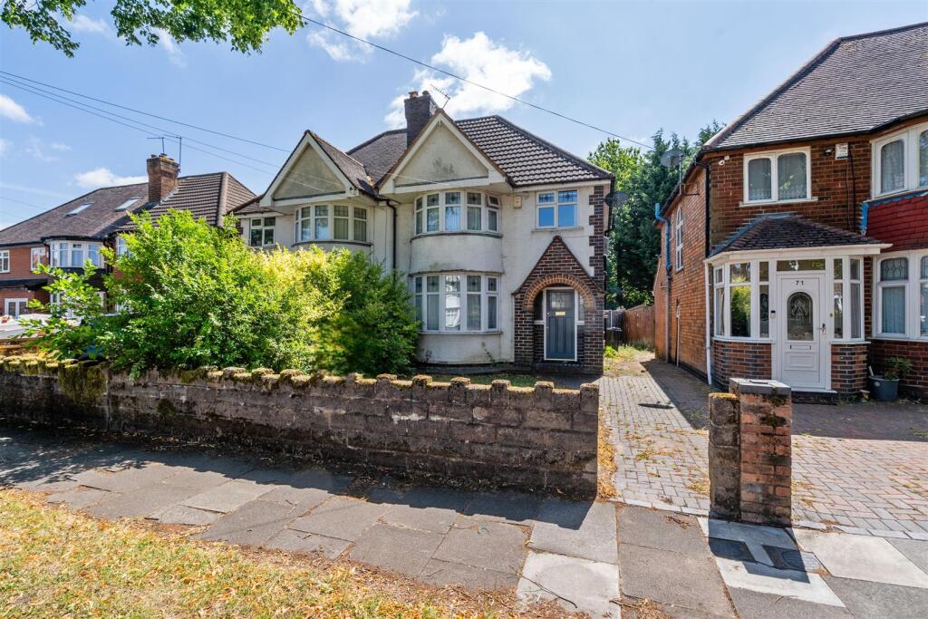 3 bedroom semi-detached house for sale in Woodford Green Road, Hall ...