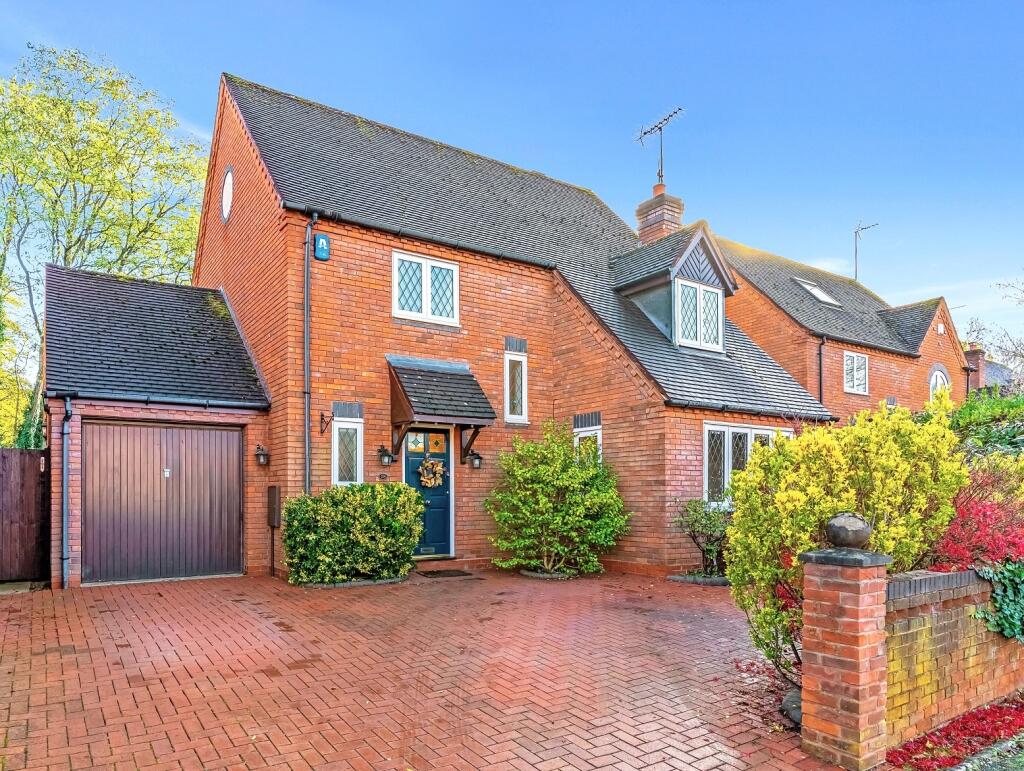 4 bedroom detached house for sale in Mill Fields, Kinver, Stourbridge, DY7