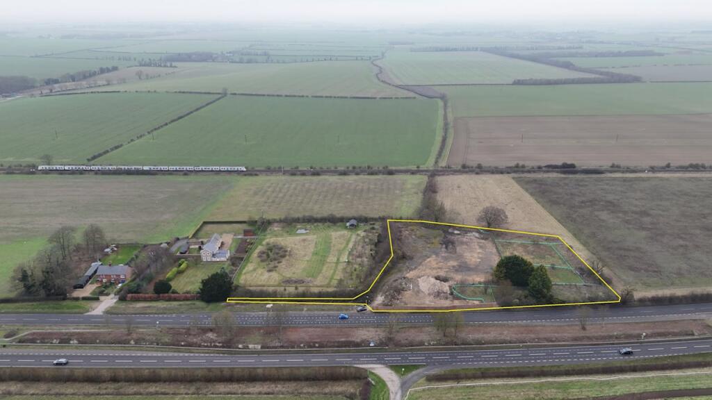 Leisure facility to lease in Royston Drive Thru, Baldock Road ...