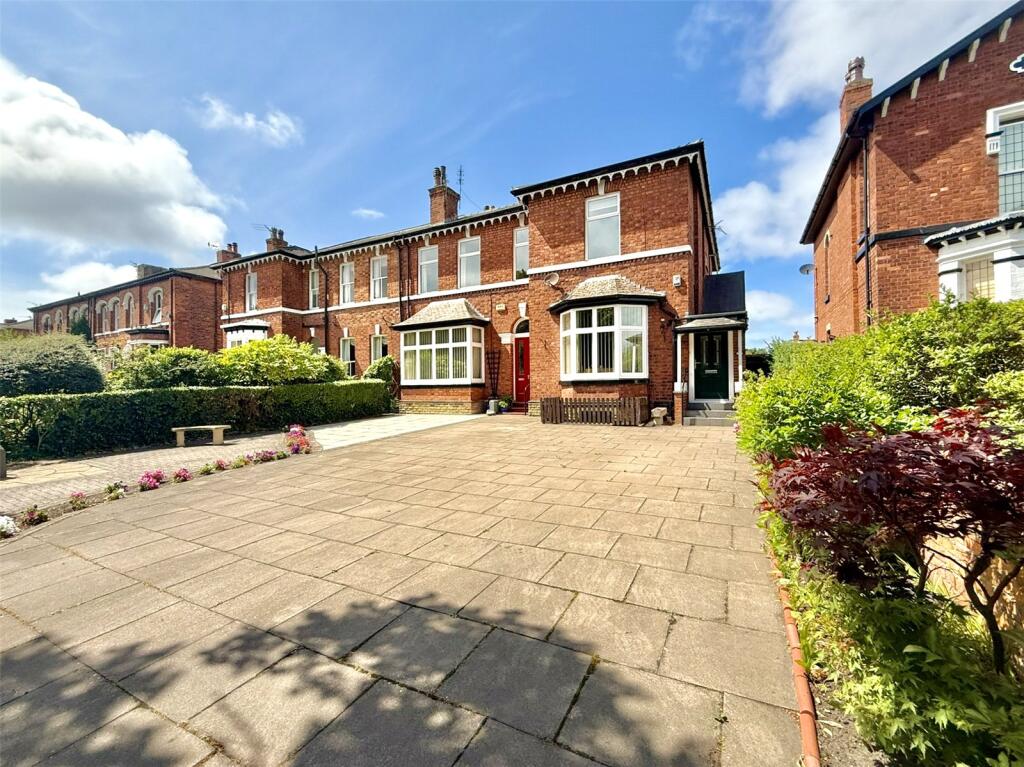 3 bedroom apartment for sale in Albert Road, Southport, Southport, PR9