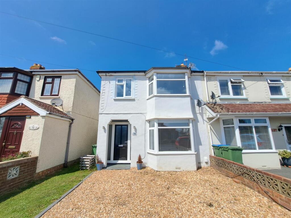 3 bedroom end of terrace house for sale in Windmill Grove, Portchester ...