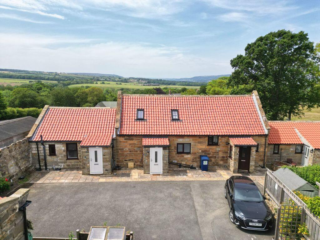 2 bedroom cottage for sale in Abbey View, Stainsacre, YO22