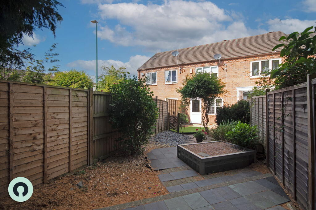 2 bedroom terraced house for sale in Thistlewood Grove, Chadwick End ...