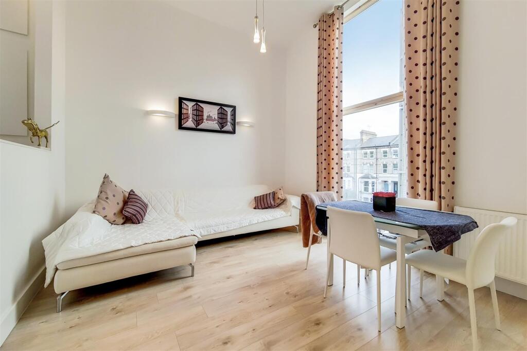 2 bedroom apartment for rent in Trevanion Road, Kensington, W14