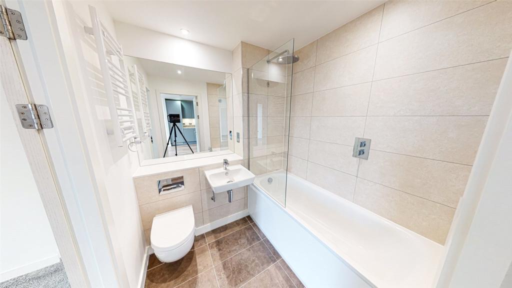 2 bedroom apartment for sale in Oxygen Tower, 50 Store Street ...