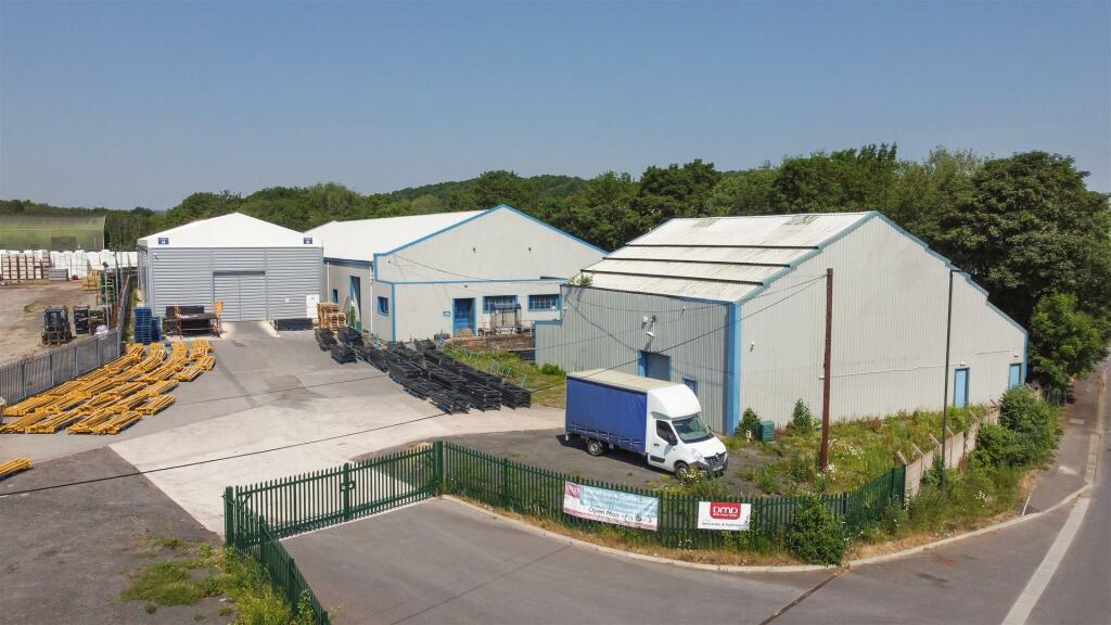 Commercial property to lease in Sheepbridge Lane, Sheepbridge ...