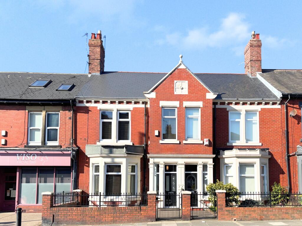 4 bedroom terraced house for sale in Chillingham Road, Heaton ...
