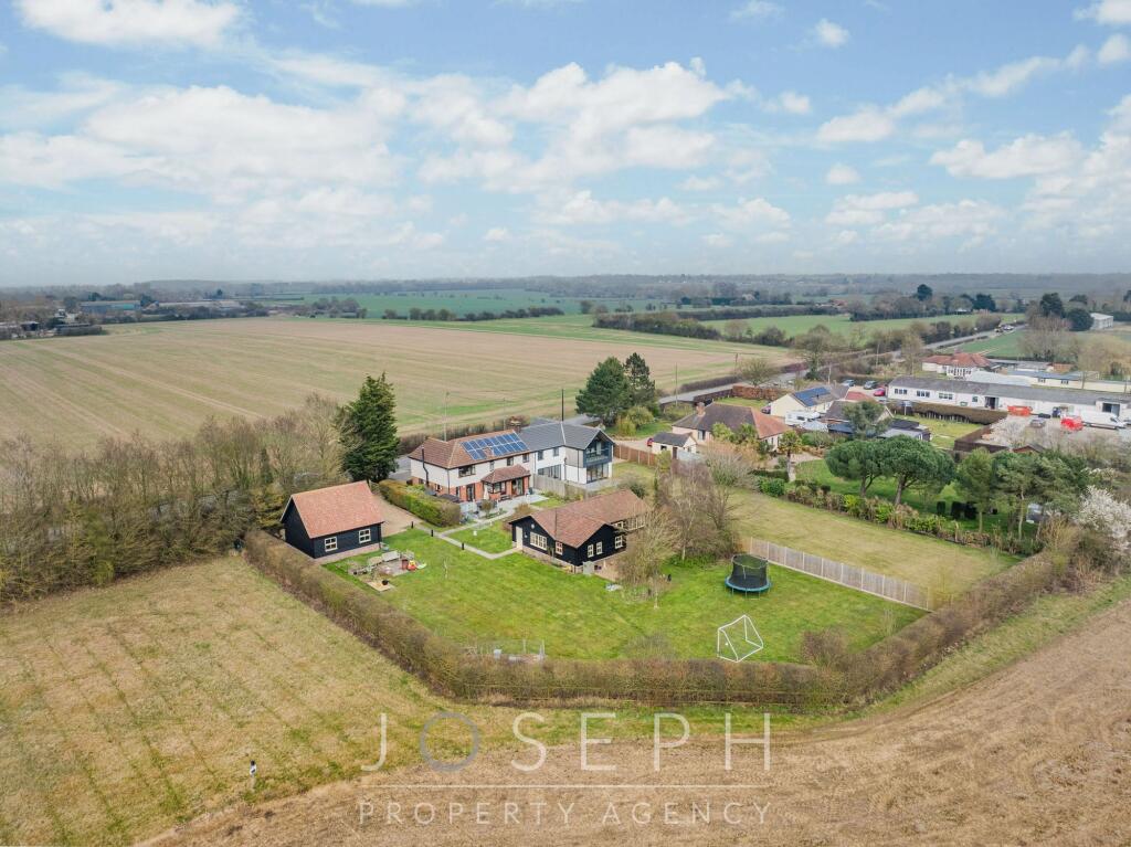 4 bedroom semi-detached house for sale in Ashbocking Road, Swilland, IP6