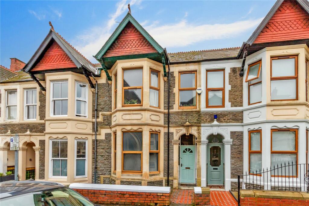 2 bedroom apartment for sale in Penywain Road, Roath, Cardiff., CF24