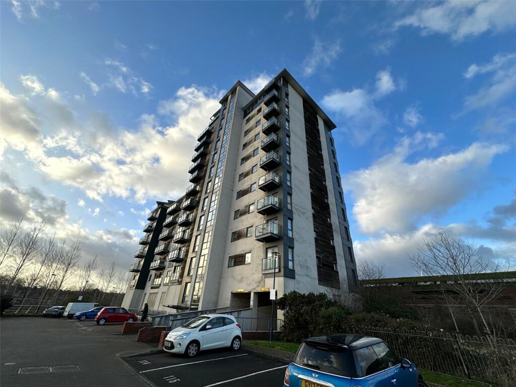 2 bedroom apartment for sale in Overstone Court, Dumballs Road, Cardiff ...