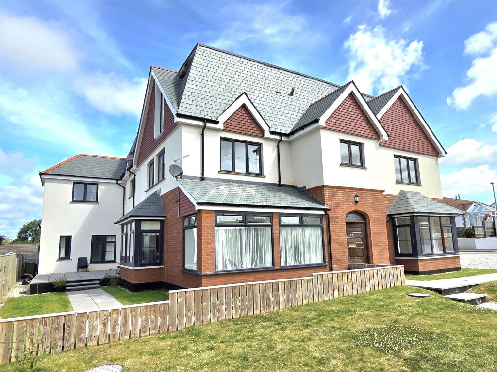 2 bedroom apartment for sale in Killerton Road, Bude, Cornwall, EX23