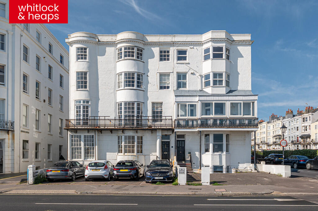 3 bedroom apartment for sale in Marine Parade, Brighton, BN2