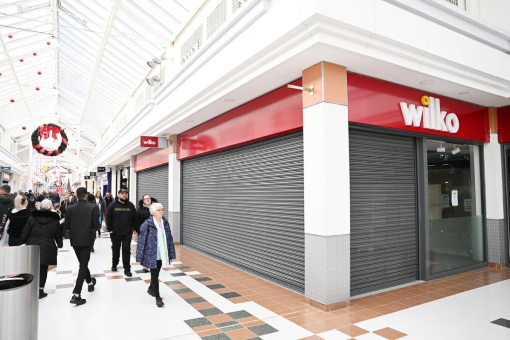 Retail property shopping centre to lease in Phase 2 Unit 112, The ...