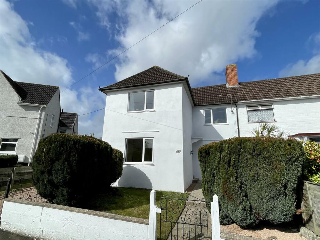 3 bedroom end of terrace house for sale in Marsh Road, Bulwark ...