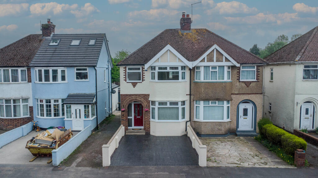 3 bedroom semi-detached house for sale in Traston Road, Newport, NP19