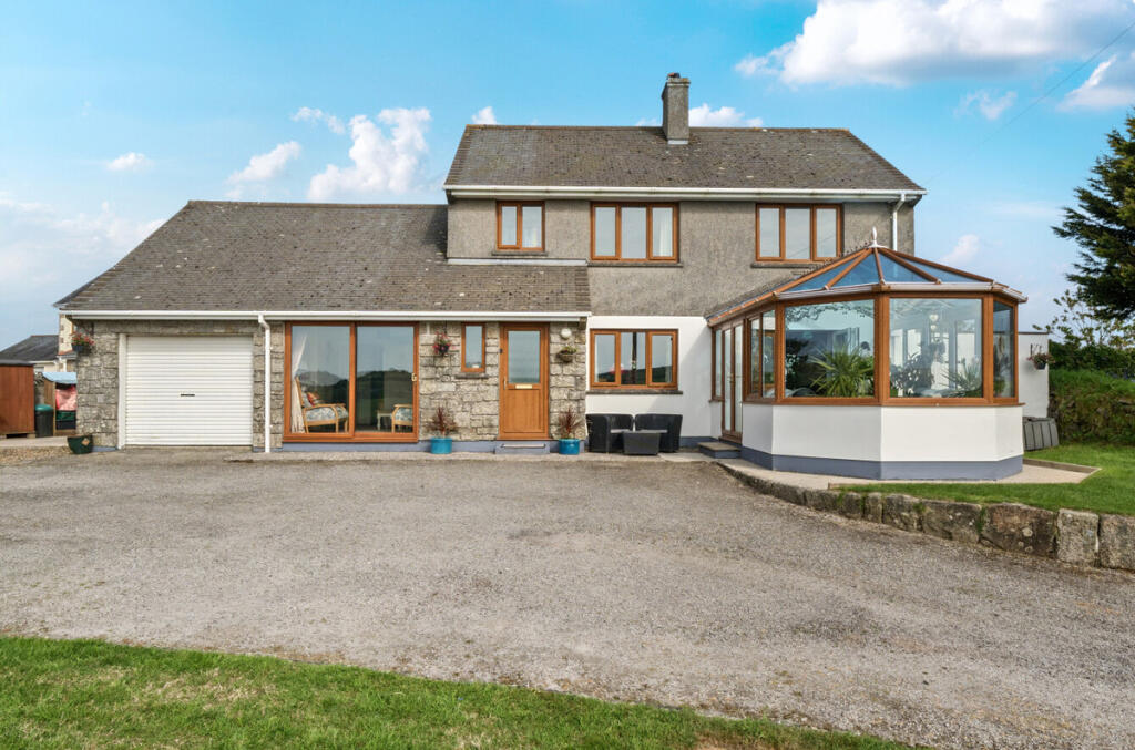 5 bedroom detached house for sale in Helston Road, Helston, TR13
