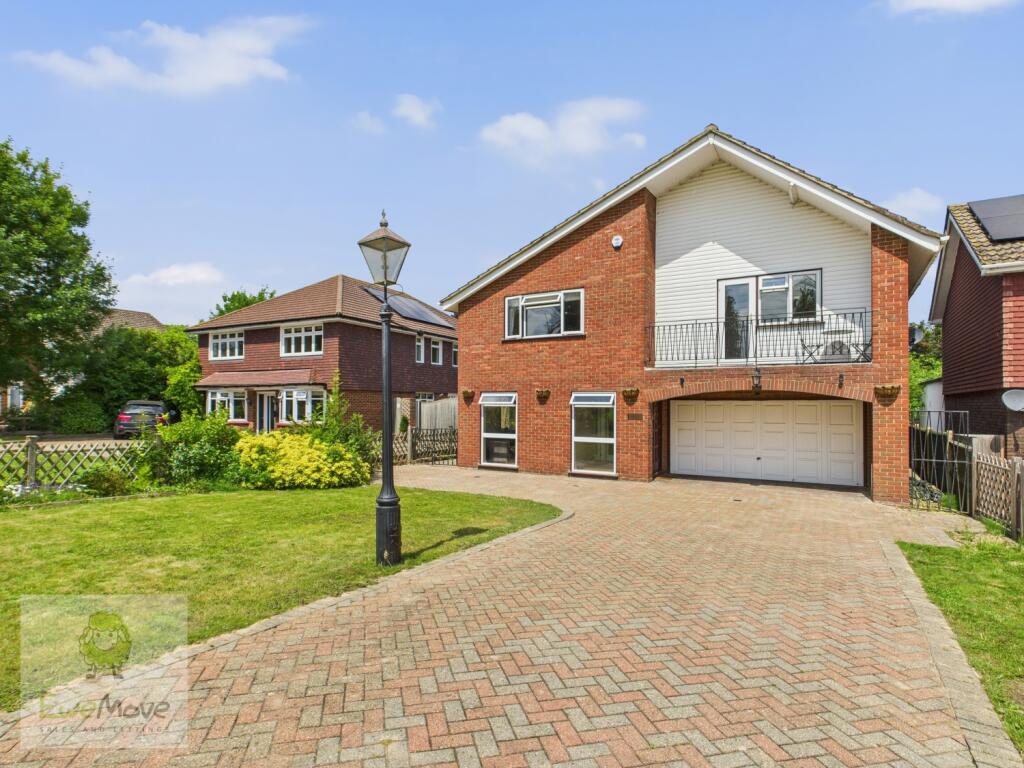 4 bedroom detached house for sale in Main Road, Hoo, Rochester, ME3 9HG ...