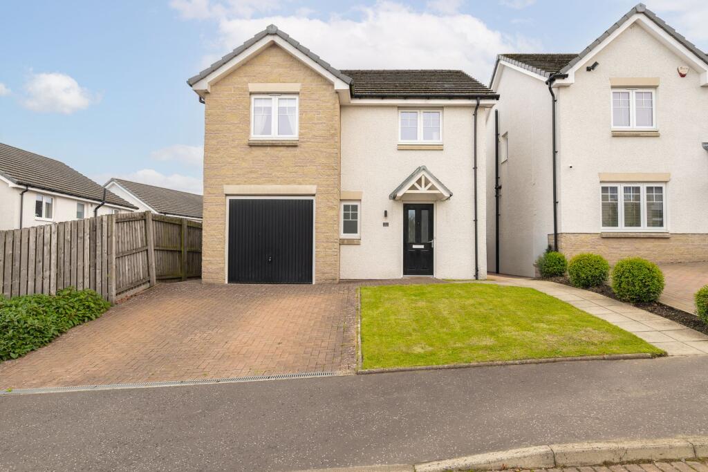 3 bedroom detached house for sale in Rodger Crescent, Armadale, EH48