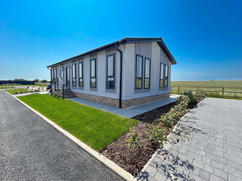 2 bedroom lodge for sale in Two Bed Omar Newmarket, St Osyth Place ...