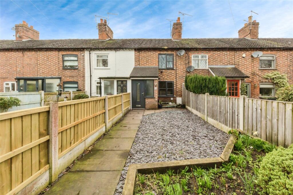 2 bedroom terraced house for sale in Rigbys Row, Nantwich, Cheshire, CW5