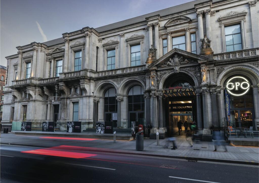 High street retail property to lease in Metquarter - Leisure ...
