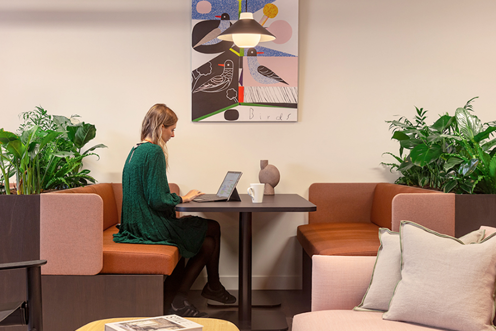 Serviced office to lease in 105 Sumner Street, London, SE1