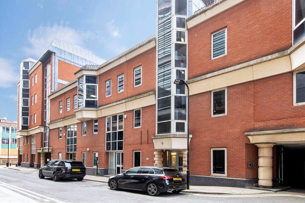 Serviced office to lease in 9 Hewett Street, London, EC2A
