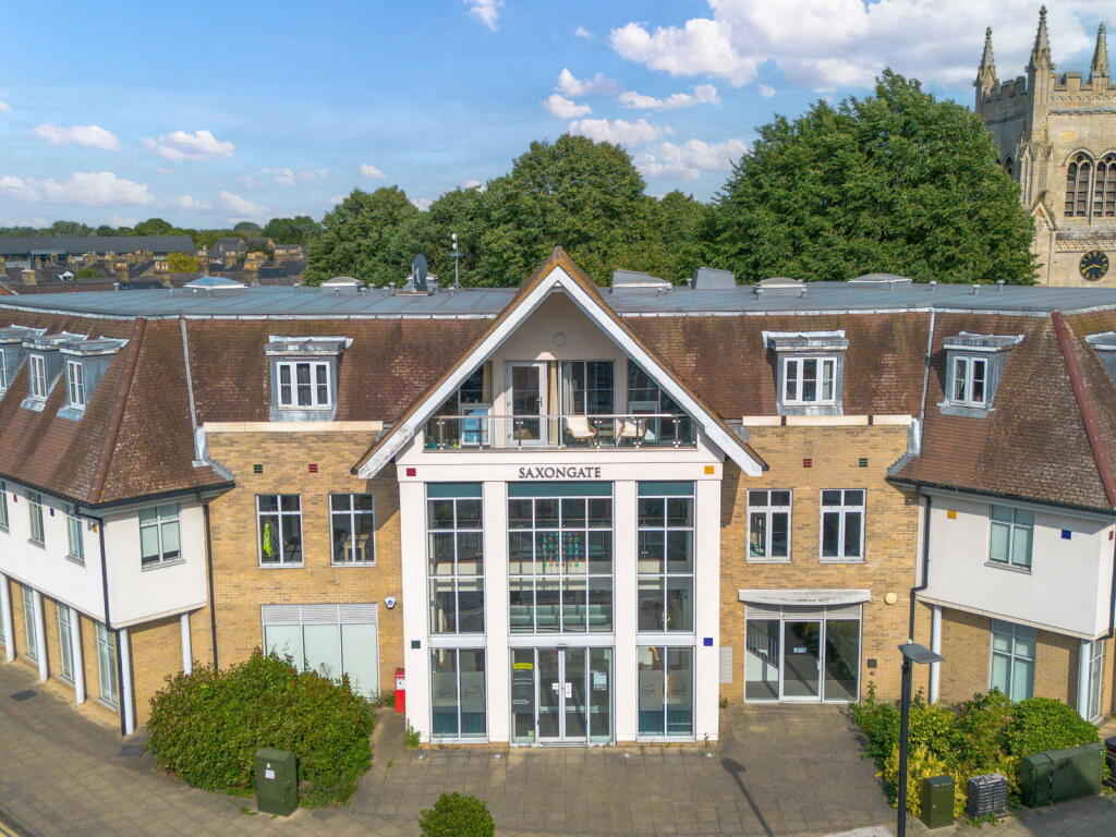 1 bedroom penthouse for sale in Bradbury Place, Huntingdon, PE29 3RR, PE29