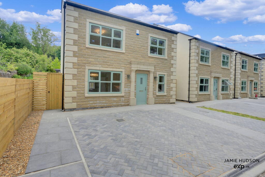 5 bedroom detached house for sale in Quarry Road, Chorley, Lancashire ...