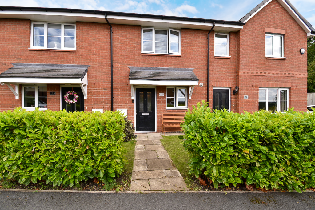 3 bedroom mews property for sale in Rossendale Drive, Adlington ...