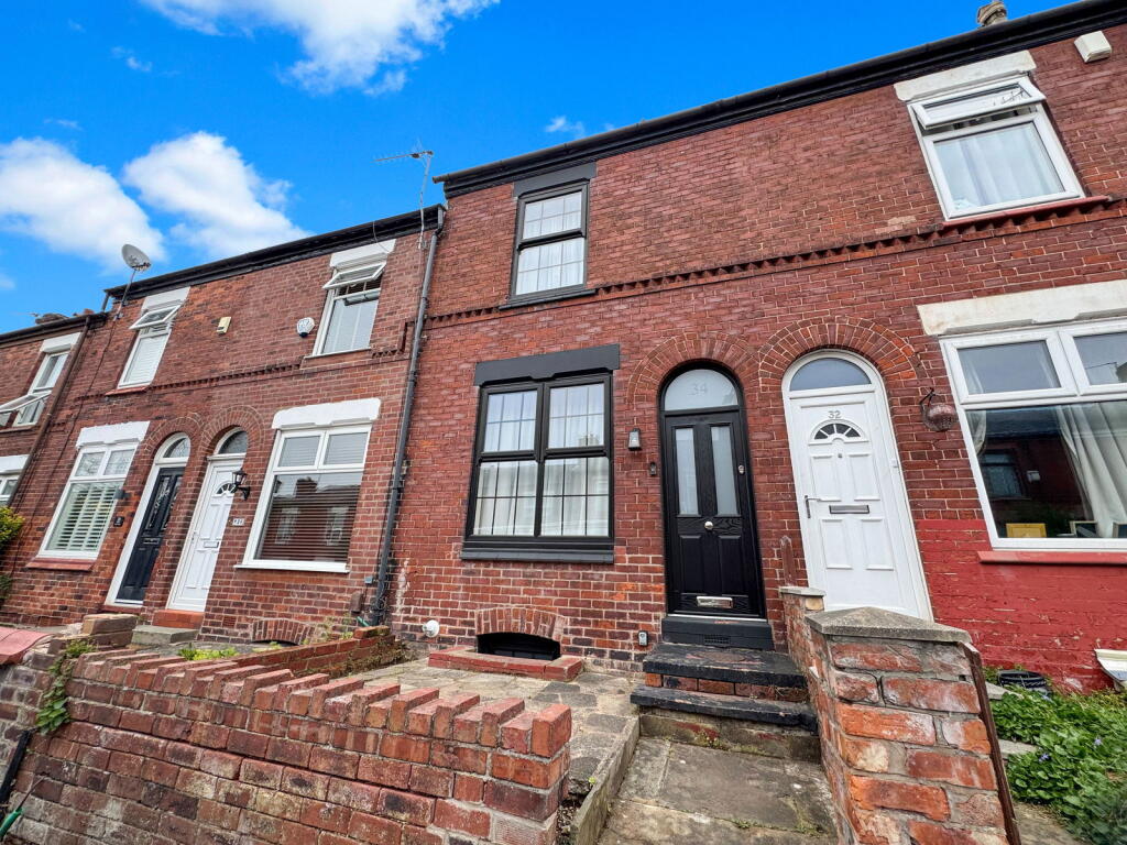 2 bedroom terraced house for sale in Yule Street, Edgeley, SK3