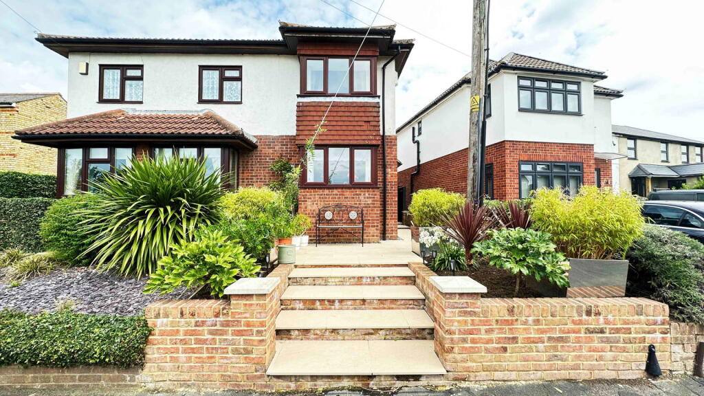 2 bedroom semi-detached house for sale in Barn End Lane, Dartford, DA2 ...