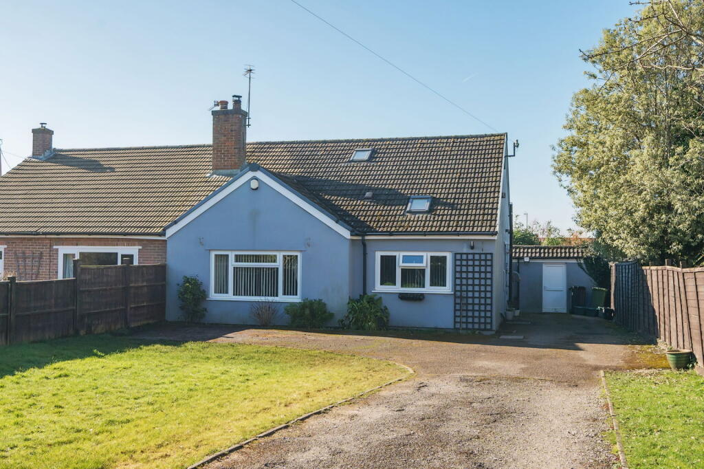 3 bedroom semi-detached bungalow for sale in Netherend, Woolaston ...
