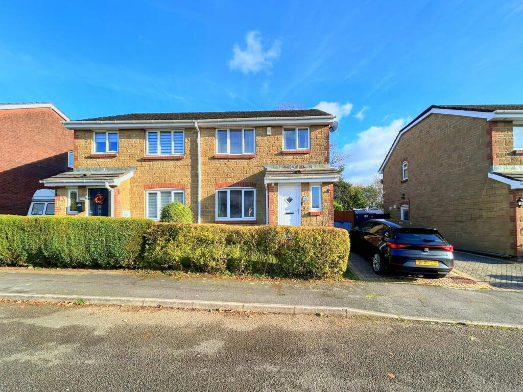 3 bedroom semi-detached house for sale in Llwyn Carw, Cwmrhydyceirw ...