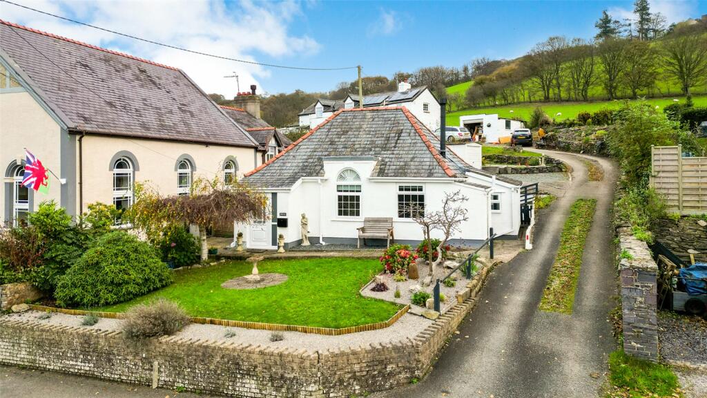 1 bedroom bungalow for sale in Eglwysbach, Colwyn Bay, Conwy, LL28