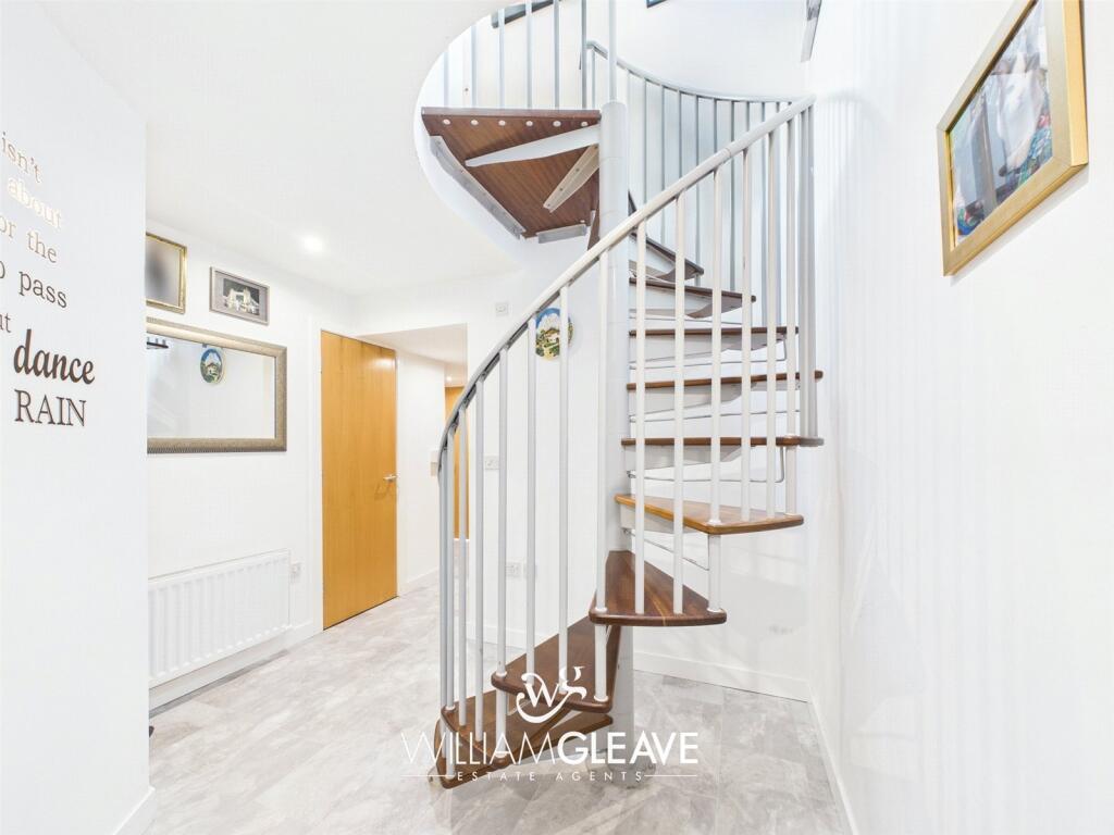 3 bedroom apartment for sale in Mostyn Broadway, Llandudno, Conwy, LL30