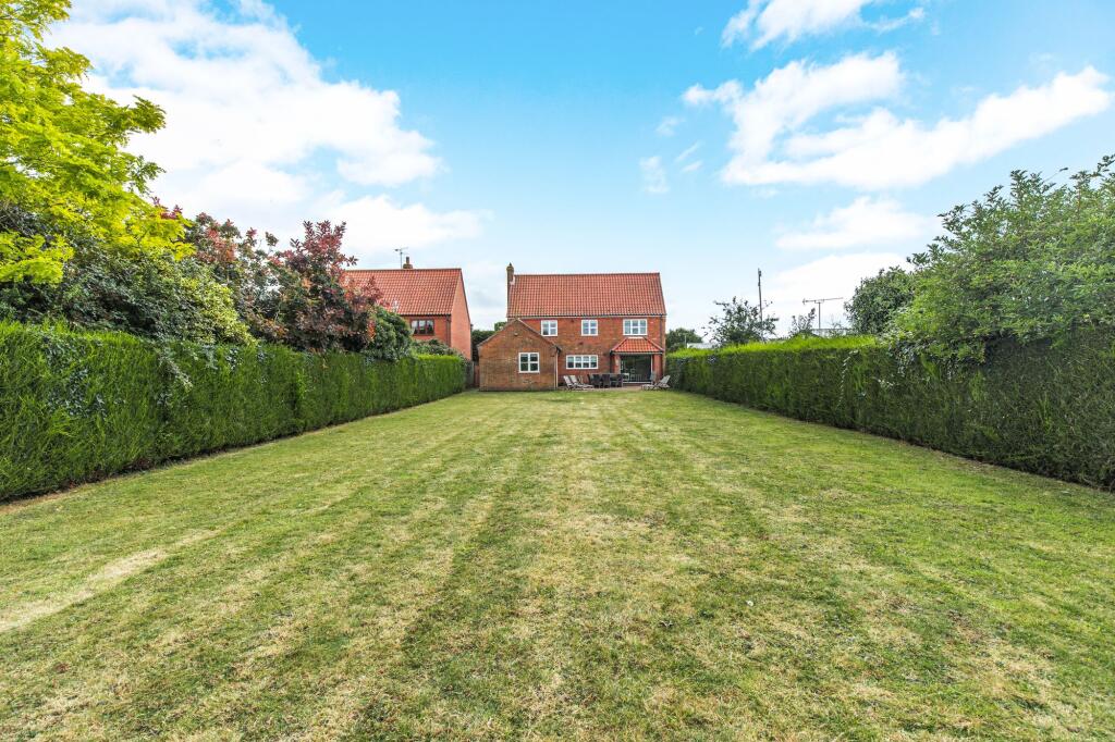 4 bedroom detached house for sale in Thornham, PE36