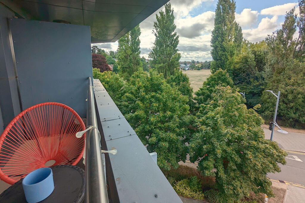 2 bedroom apartment for sale in Apartment 31, Medina House, Diglis Dock ...