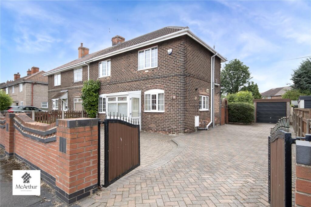 3 bedroom semi-detached house for sale in Whitehouse Road, Harworth and ...